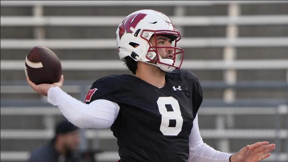 Wisconsin QB Tanner Mordecai already emerging as team leader - NewsBreak