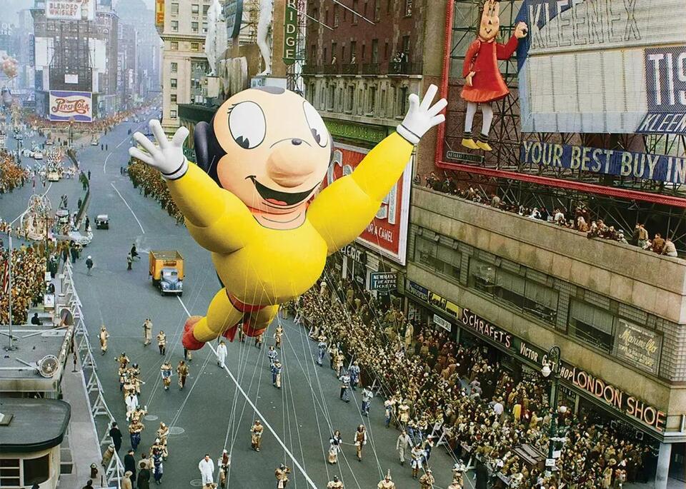 Balloons, Bands and Gratitude: Macy’s Parade Brings Thanksgiving Spirit ...
