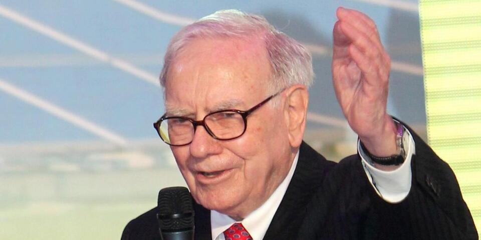 Warren Buffett once proclaimed a local carpet seller would 'run rings ...