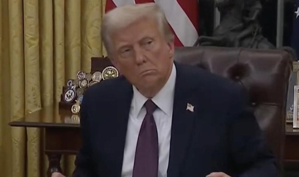 WATCH: Trump discusses using special forces in Mexico - NewsBreak