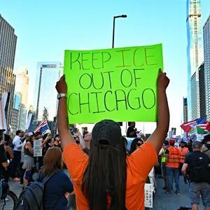 'Surreal Moment for America': ICE Agents in Chicago Drag Children Out ...