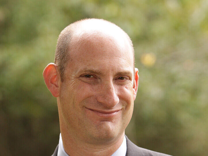 Rabbi Ari Goldstein Marks 20 Years Of Service At Temple Beth Shalom