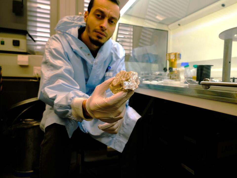 An Algerian scientist splits his gaze between microbes and Mars - NewsBreak