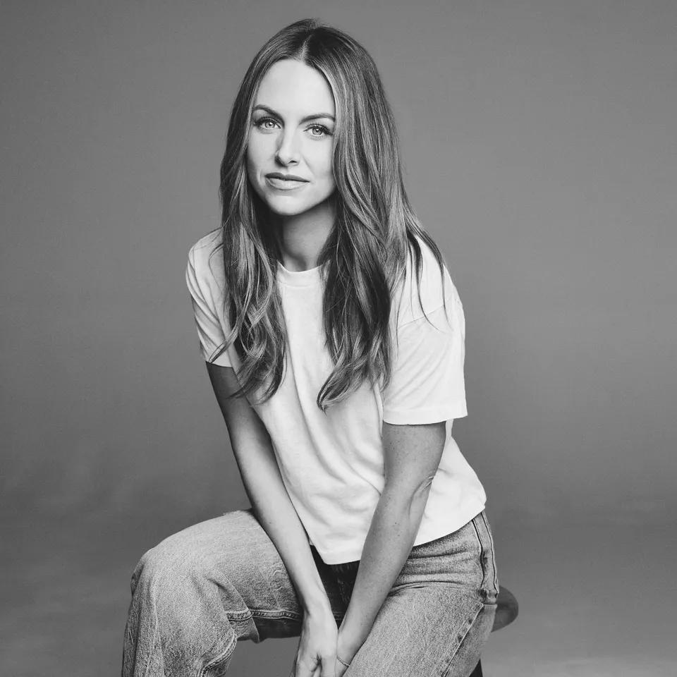 Daryl-Ann Denner, the $100 Million T-Shirt Queen - NewsBreak