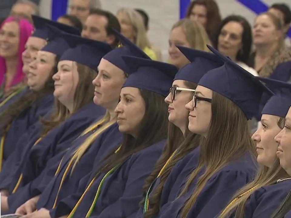70 Lockhart prison inmates graduate with high school diploma