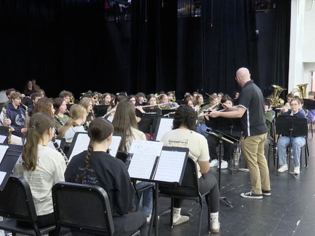 Oak Grove High School marching band selected for major 2025 parade ...