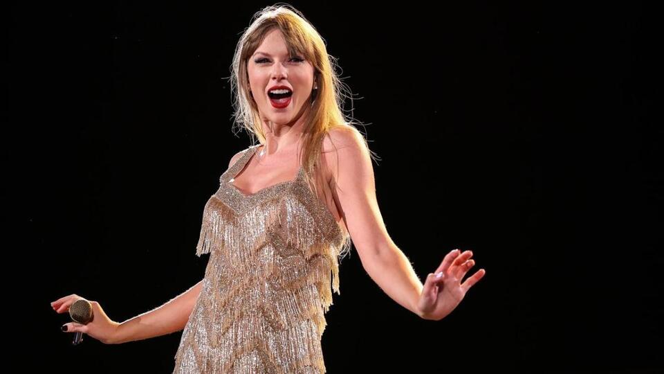 Taylor Swift Has Secretly Filmed a New Music Video, Says ‘Source ...