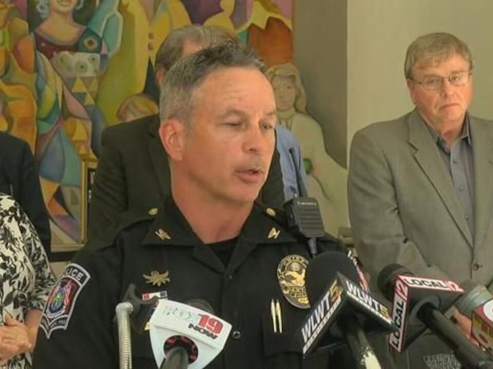 Newtown mayor responds to lawsuit filed by Police Chief Tom Synan