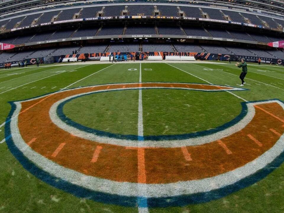Bears president Kevin Warren: Goal is to be 'moving dirt' for new ...