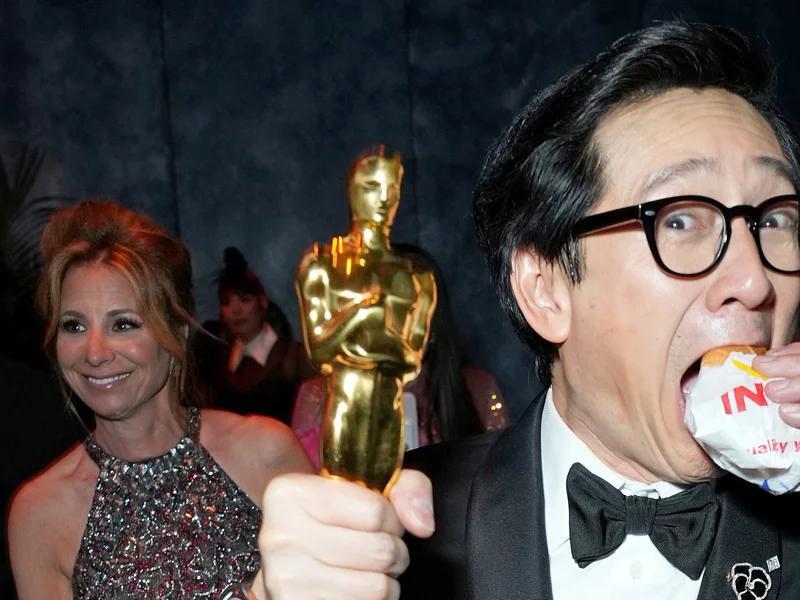 Jill Zarin Crashed Oscars Bash Barefoot and Uninvited