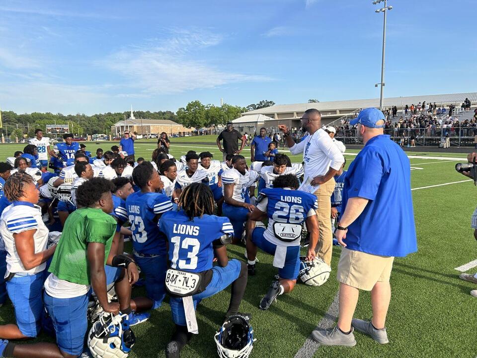 Lions spring game ends in 25-25 tie