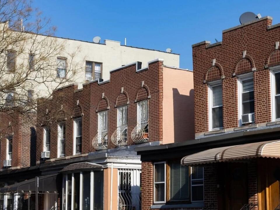 NYC homeowners can now build backyard cottages and basement apartments