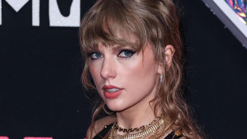 Florida Poet Doubles Down in Previous Lawsuit Against Taylor Swift Over ...