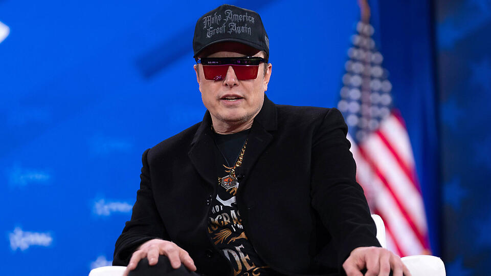 Evening Briefing: DOGE closures in Kentucky, stunning video of Kilauea ...