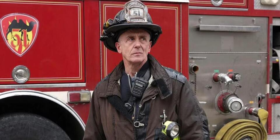 “He Had This Incredible Pressure on Him": ‘Chicago Fire’ Showrunner ...