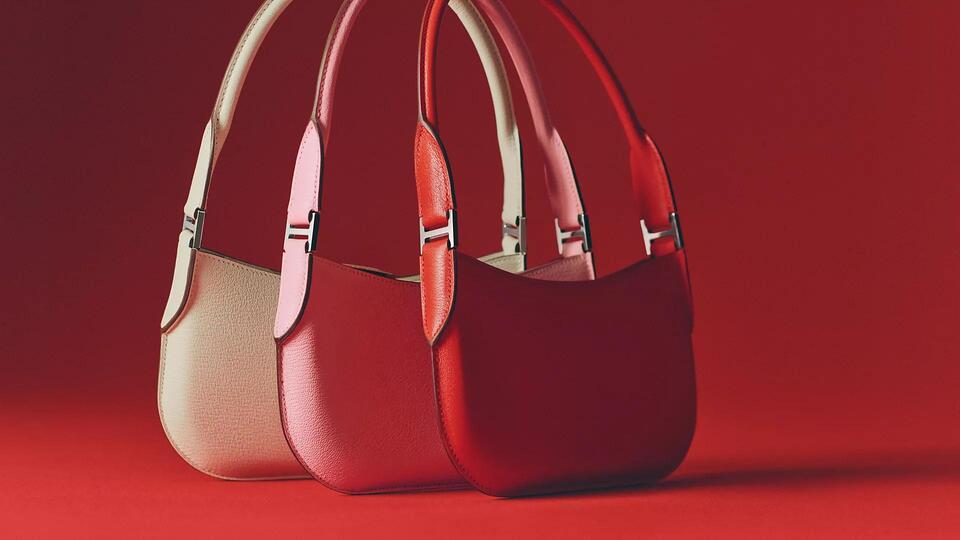 The New Hermès Le Petit Sac Proves Less Really Is More - NewsBreak