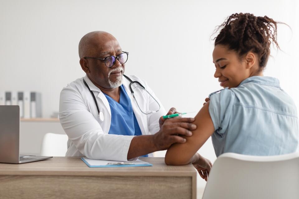 8 proven ways to ease flu shot discomfort instantly - NewsBreak