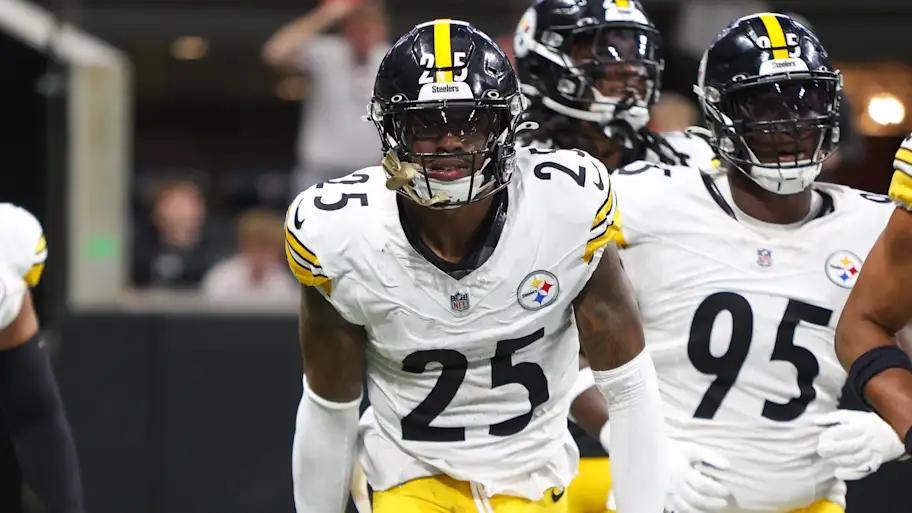 Steelers Expected to Lose Star Defender After Gruesome Injury - NewsBreak