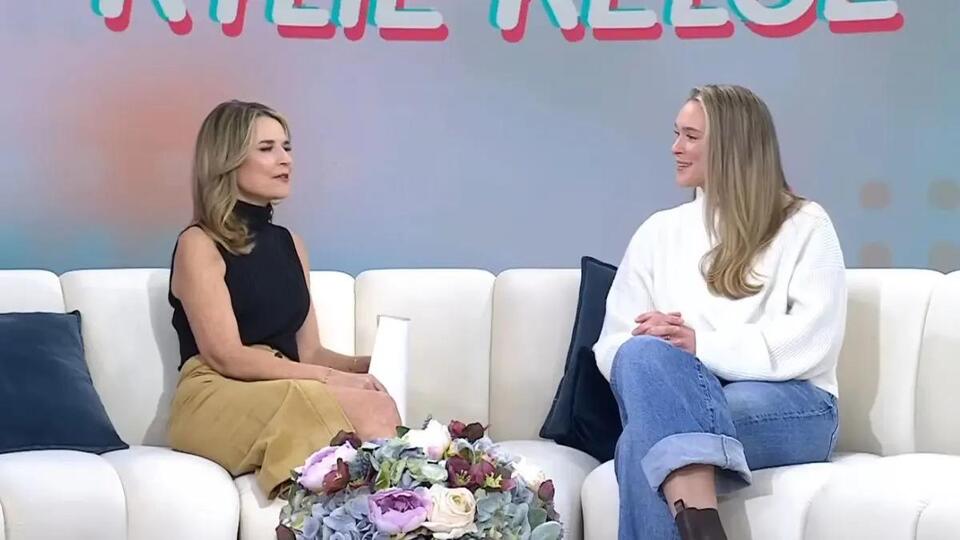 Kylie Kelce Squirms as Savannah Guthrie Grills Her on Travis Kelce and ...