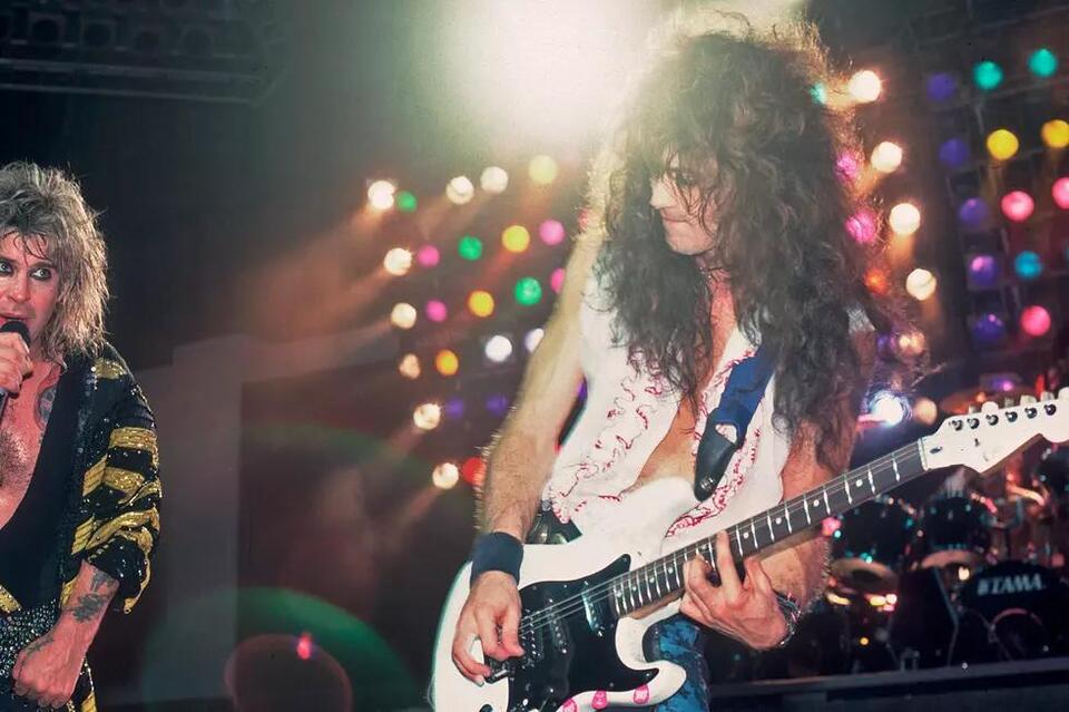 Jake E. Lee’s Shooter Fired at Him 15 Times - NewsBreak