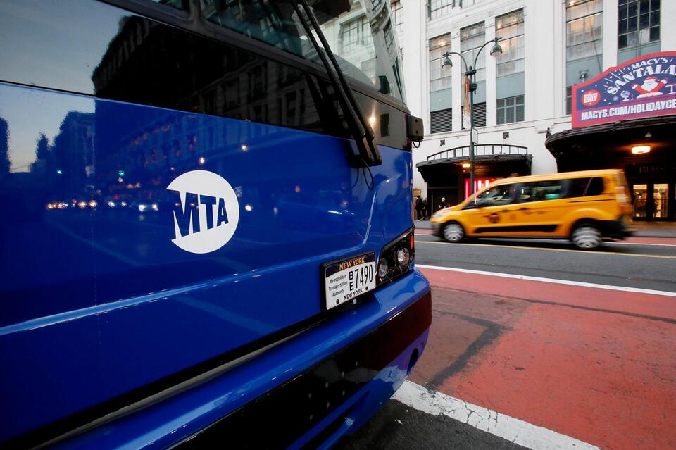 MTA Chairman Janno Lieber unveils 2026 bus and subway wish list - NewsBreak