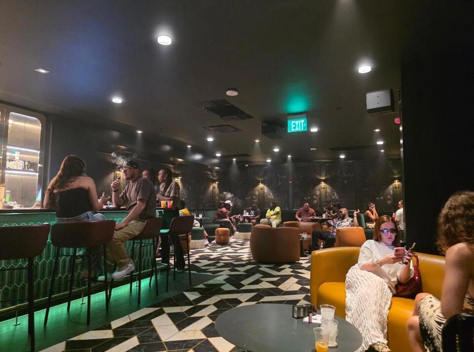Inside AC’s New Weed Lounges: 7 Things to Know - NewsBreak