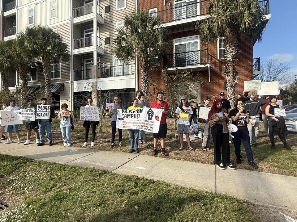 Students for a Democratic Society protest USF, calling for a sanctuary ...