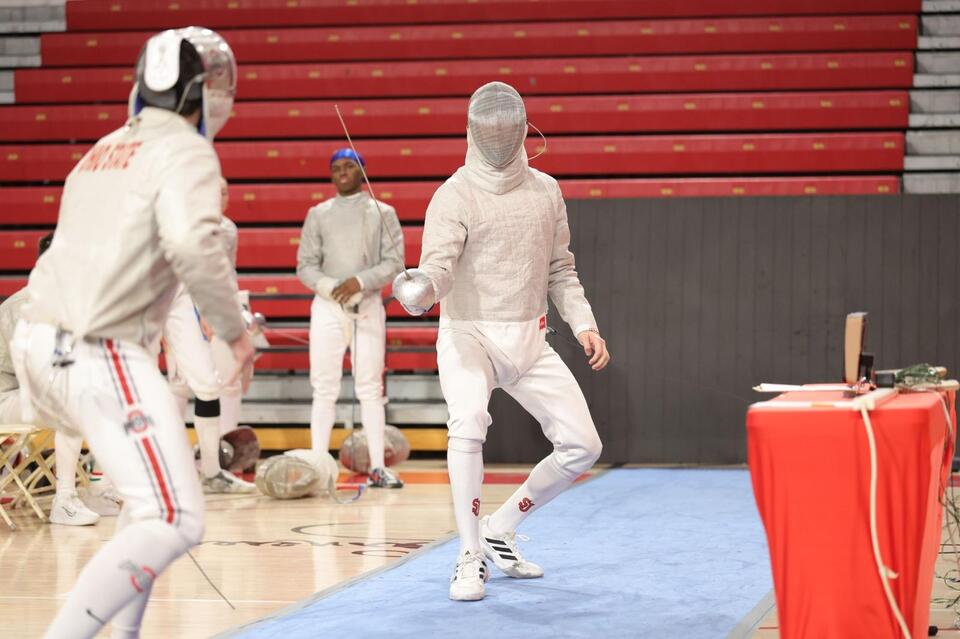 Fencing Set for Season Opener at LIU’s Shark Tank Challenge - NewsBreak