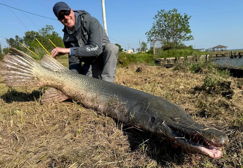 This Pending World-Record Gar Is the Heaviest Freshwater Fish Ever ...