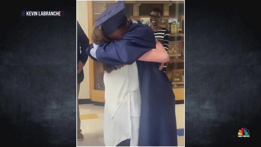 Graduation surprise from doctor of teen who battled stage four cancer ...