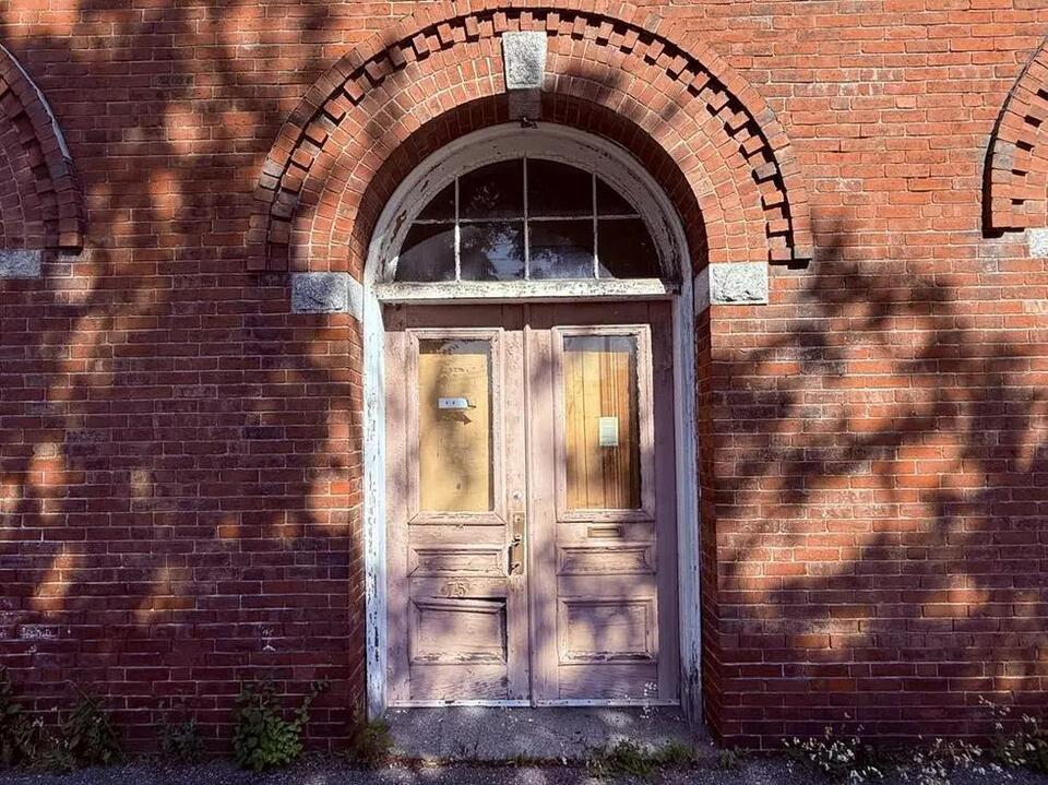 Old Brewer Building To Become A Stylish Hotel, Restaurant & Cafe ...