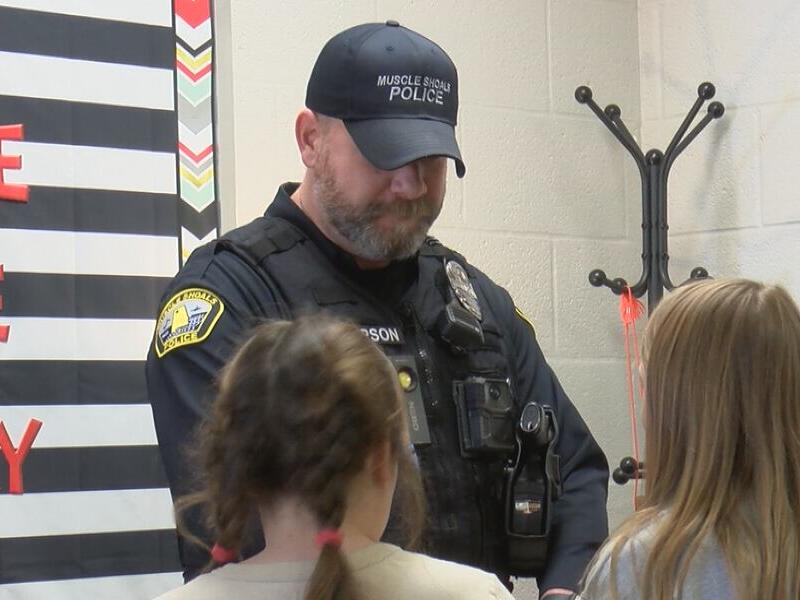 Muscle Shoals elementary school gets a dedicated school resource officer