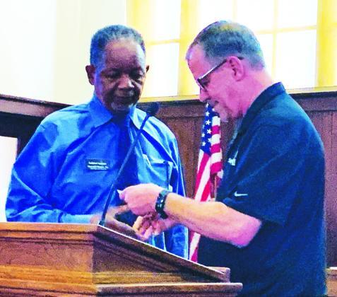 Nash elected mayor, Aguilar mayor pro tem - NewsBreak