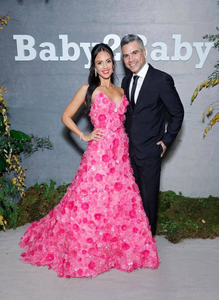 Jessica Alba and Cash Warren Finalize Their Divorce More Than 1 Year ...
