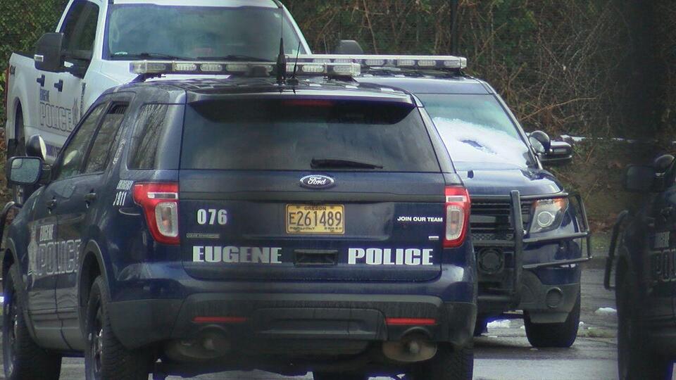 Eugene police investigating incident of River Road area home struck by ...