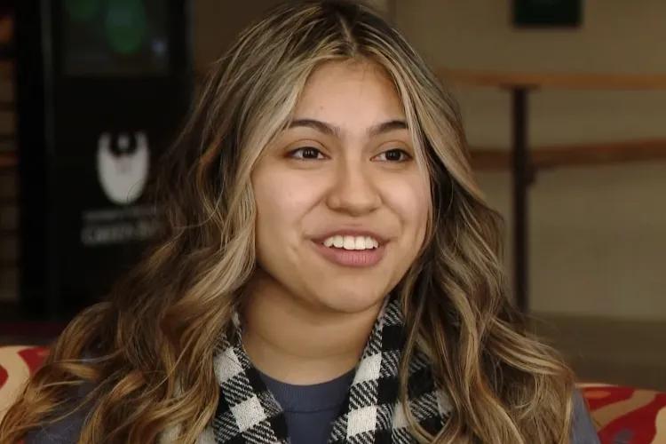 Teen Gets College Degree Just 6 Months After Graduating from High ...