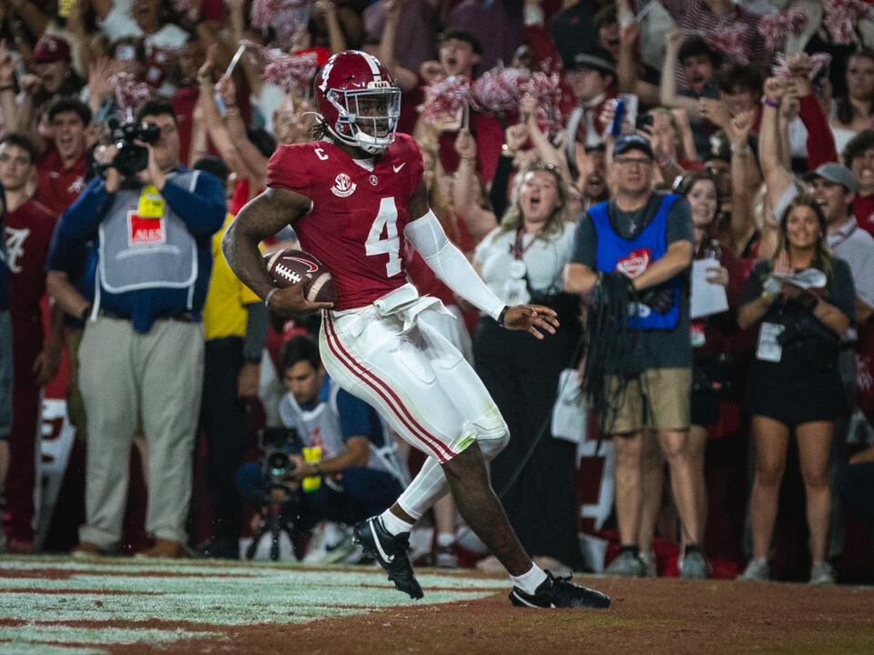 WATCH: Jalen Milroe Burns Georgia With His Legs for Another TD