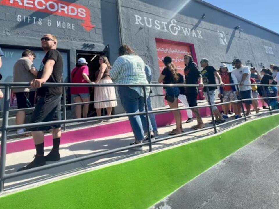 Record Store Day draws big crowd at West Palm Beach business