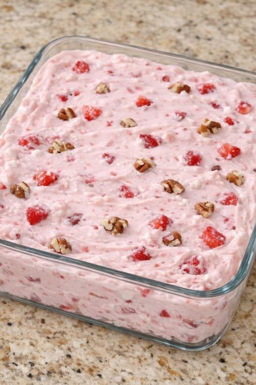 This 4 Ingredient Frozen Strawberry Fluff Is My Favorite Make Ahead ...