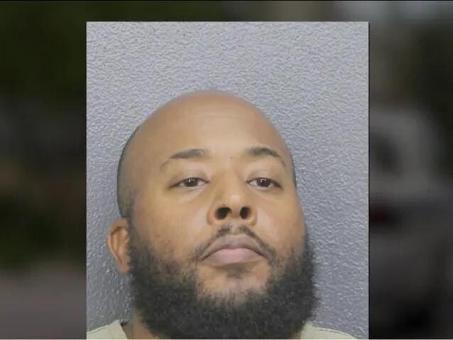 A cop by day, a rip-off artist off duty: Miami ex-cop gets 11 years