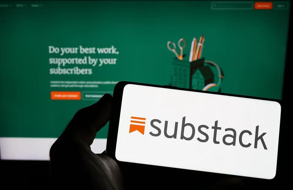 Writers of Color Are Leaving the Journalism Industry for Substack. Is ...
