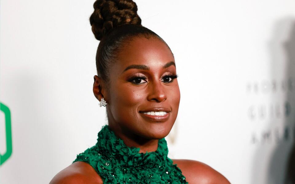 Issa Rae Toasts To ‘Blackness’ With Her Viarae Prosecco At Inglewood’s ...