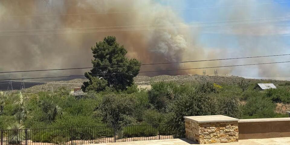 Wildcat Fire grows to 14,283 acres near Bartlett Lake, 23% contained ...