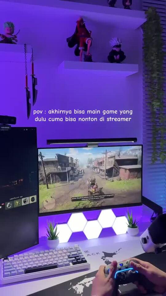 7 tahun menunggu untuk mainin game masterpiece ini 🥹 . . #desksetup #setup #techtok #tech # ...