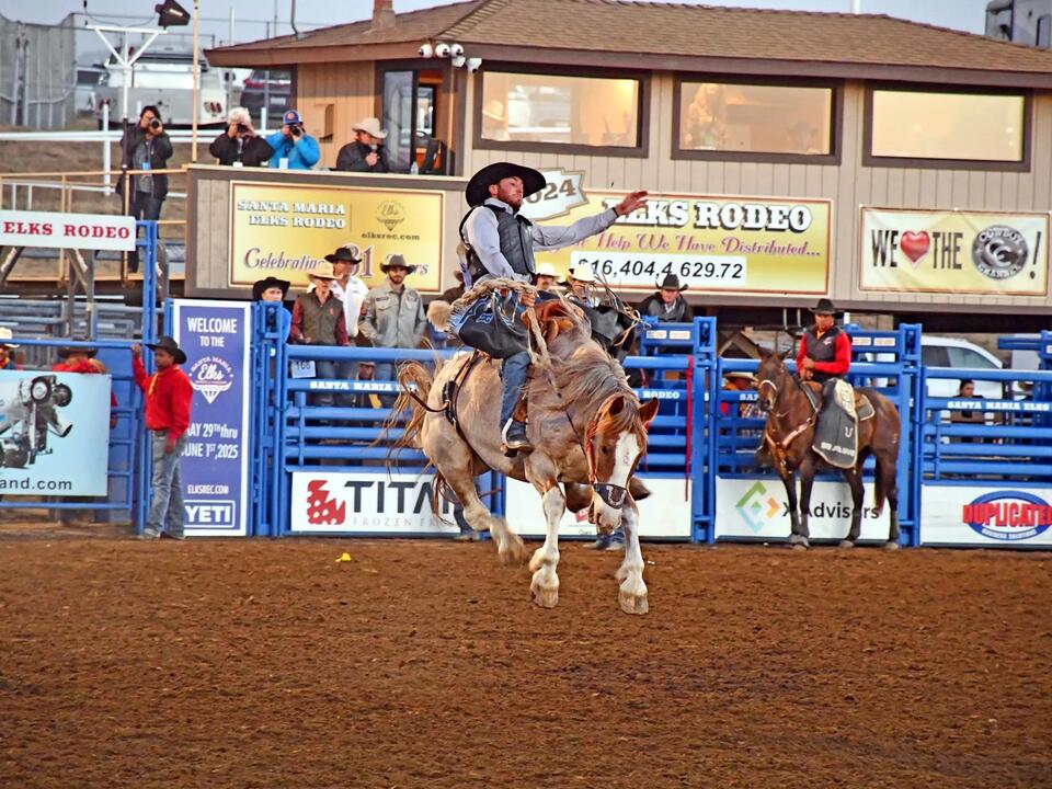 Santa Maria Elks Rodeo Kicks Up the Fun Inside and Outside Arena on ...