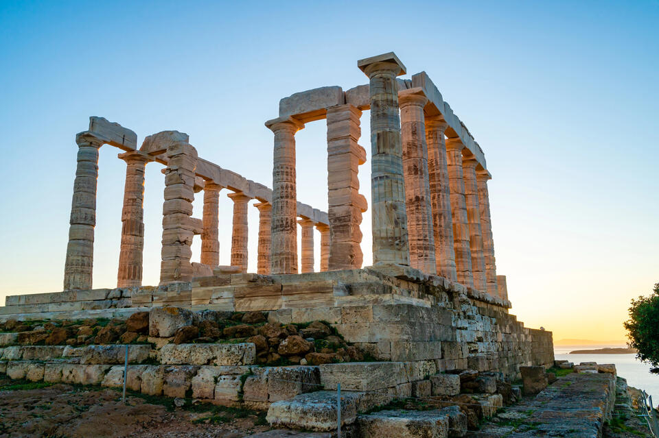 Athens vs. Rome: 15 Ways to Pick Your Trip - NewsBreak