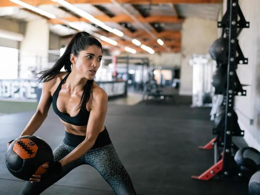 The Crossfit Diet: What It Is, Risks and More