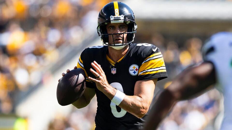 Aaron Rodgers makes NFL history during Steelers’ Ireland game - NewsBreak