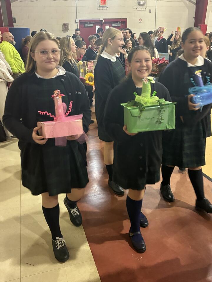 St. Martha students celebrate Thanksgiving with a parade - NewsBreak