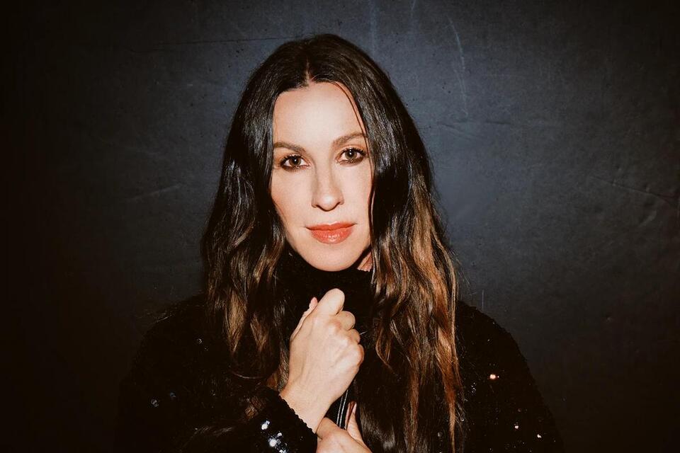Alanis Morissette Net Worth 2025: How ‘Jagged Little Pill’ Made Her ...